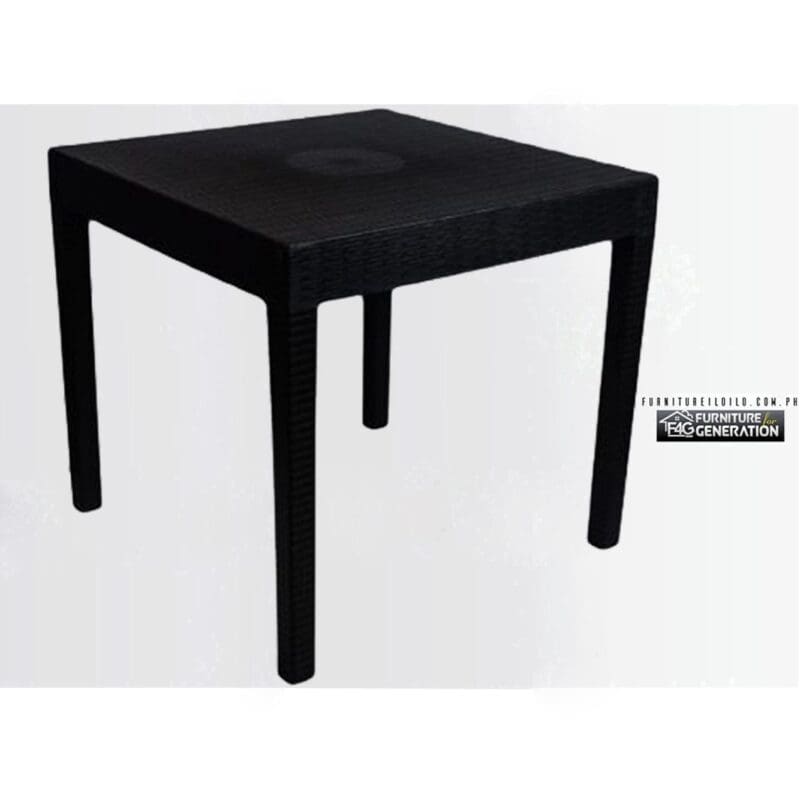 Monos Plastic Rattan Table, Restaurant Dining Table, Resto-Bar ...